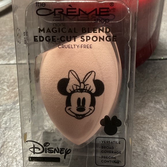 Disney | Makeup | Disney Minnie Mouse Pink Edgecut Sponge | Poshmark